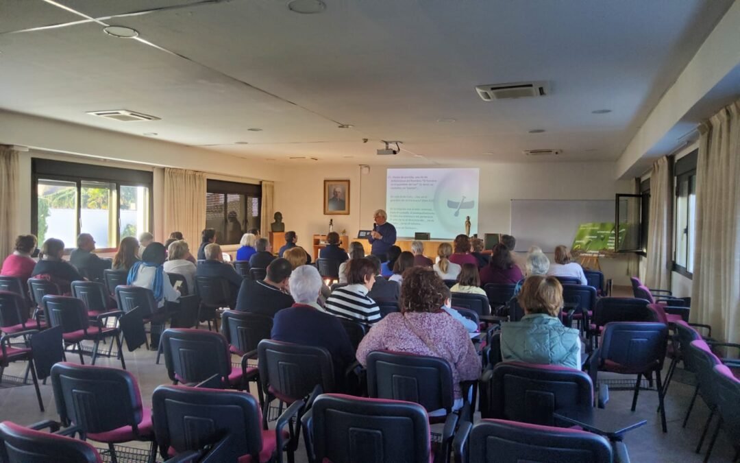 Salón Bea 2 | Alianza en Jesus por María